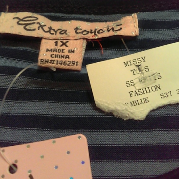 Extra Touch | Tops | Cold Shoulder Tshirt Nwt | Poshmark